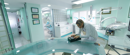 Clinica Dental tuconsultadental.es en Madrid • Lee Opiniones y Precios | DocDental